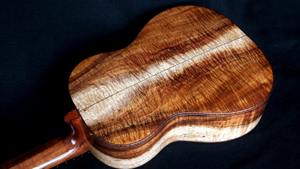 Curly Koa, Curly Koa, Curly Koa - Kimo Ukulele