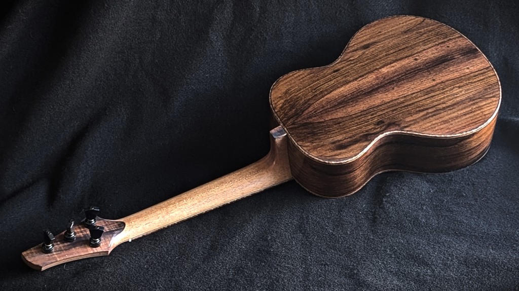 Redwood And Brazilian Custom Ukulele - Kimo Ukulele
