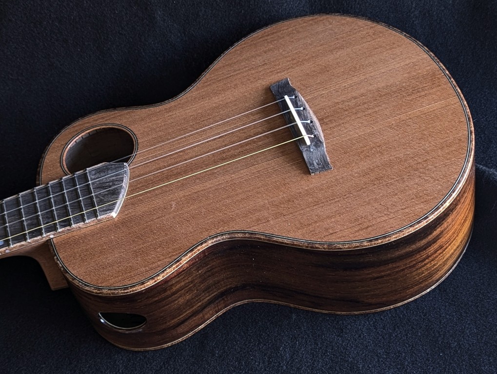 Redwood And Brazilian Custom Ukulele - Kimo Ukulele